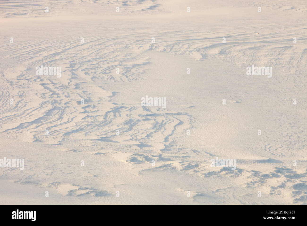 Snow drift patterns hi-res stock photography and images - Alamy