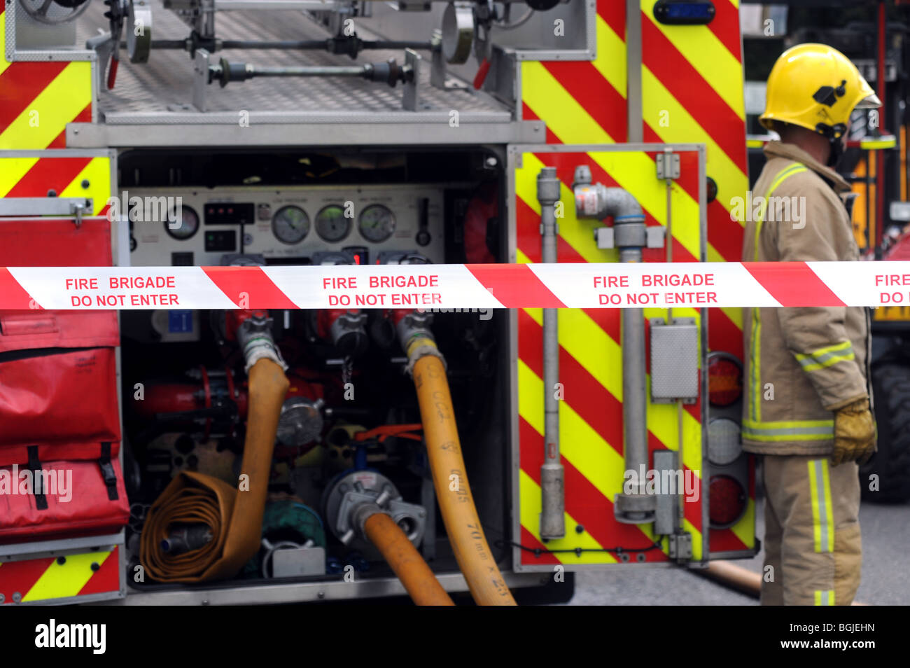 Fire brigade at on the scene of a major incident Stock Photo - Alamy