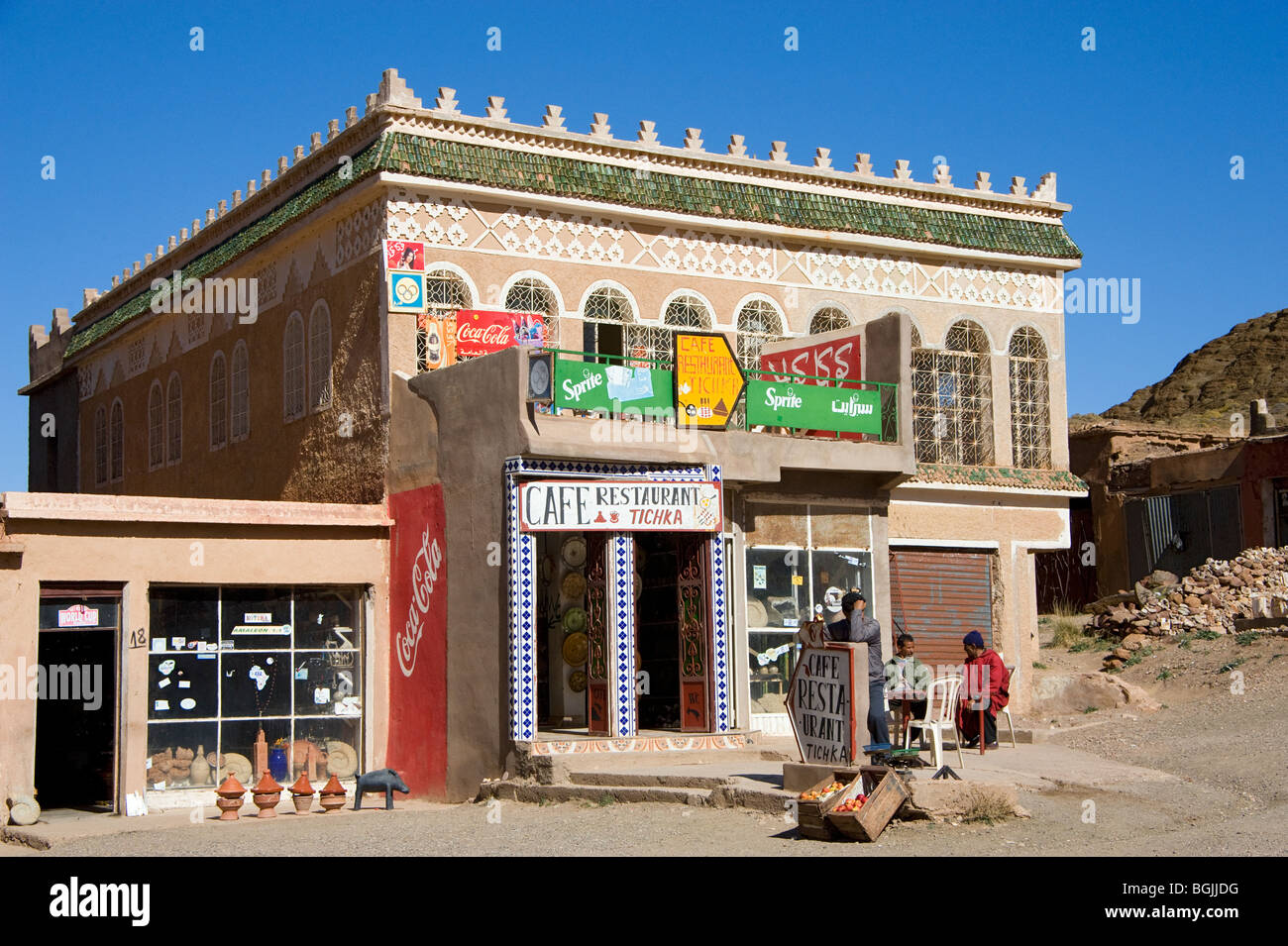 Tizi hi-res stock photography and images - Alamy