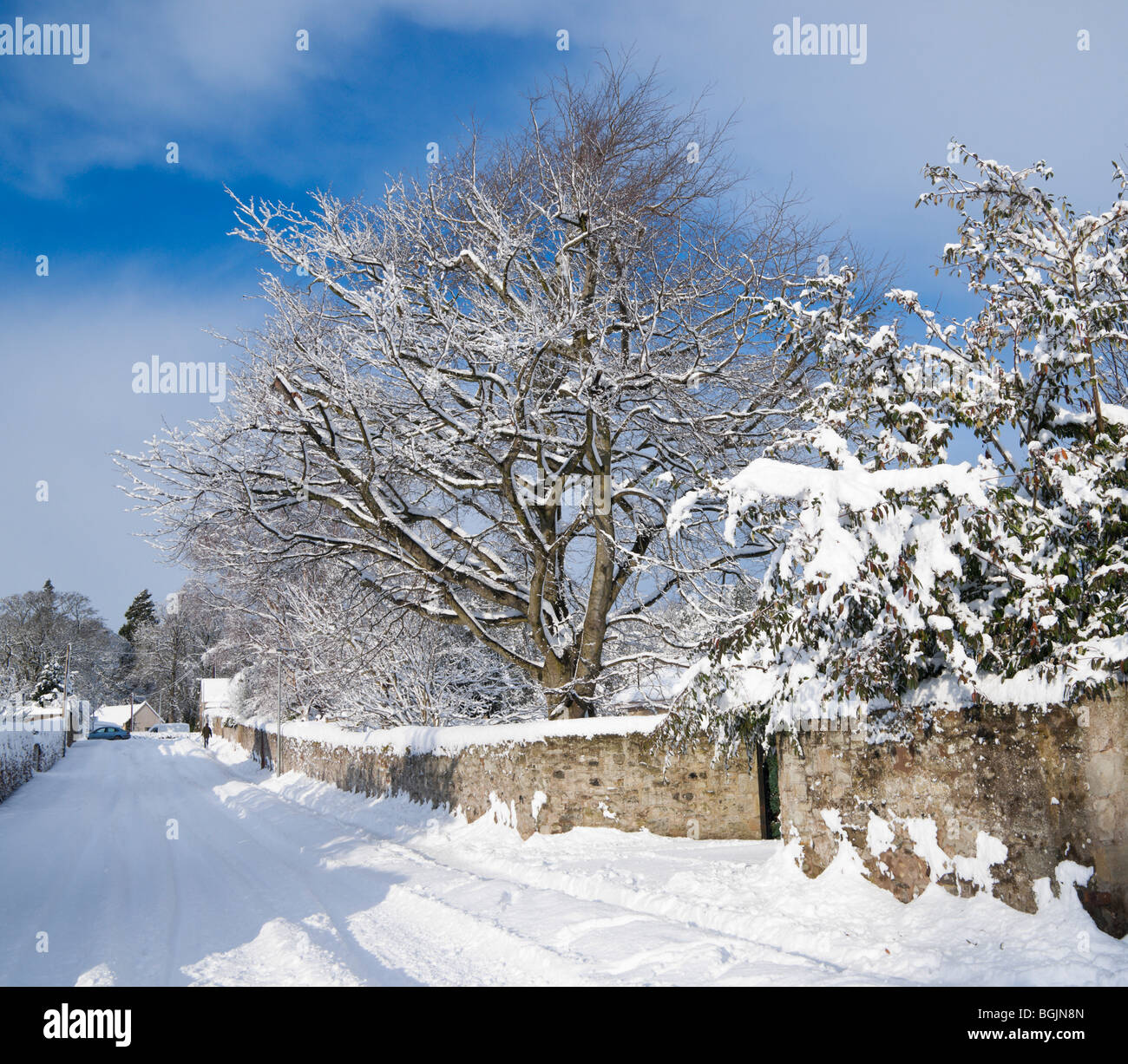 Off road driving scotland hi-res stock photography and images - Alamy