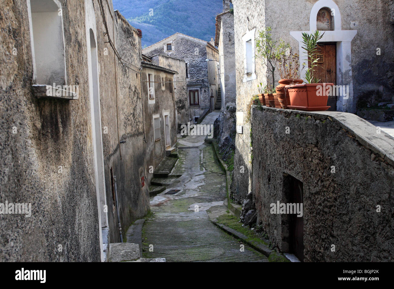 street view of ancient italian town, morano calabro Stock Photo - Alamy