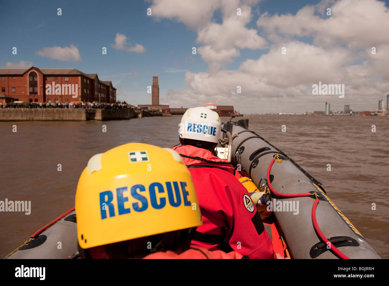 Casualty rescue hi-res stock photography and images - Alamy