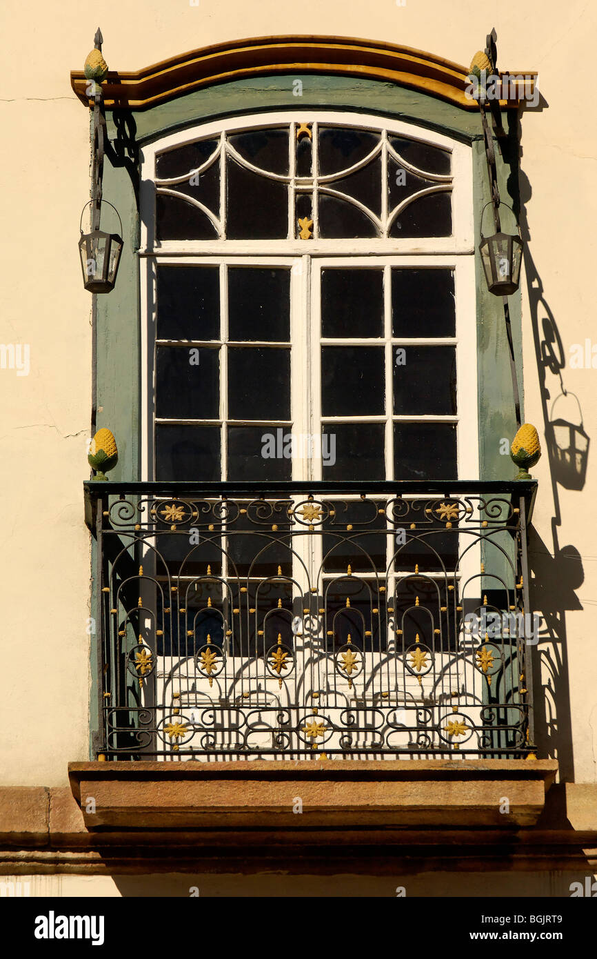Window of Colonial houses, Ouro Preto, Brazil Stock Photo - Alamy