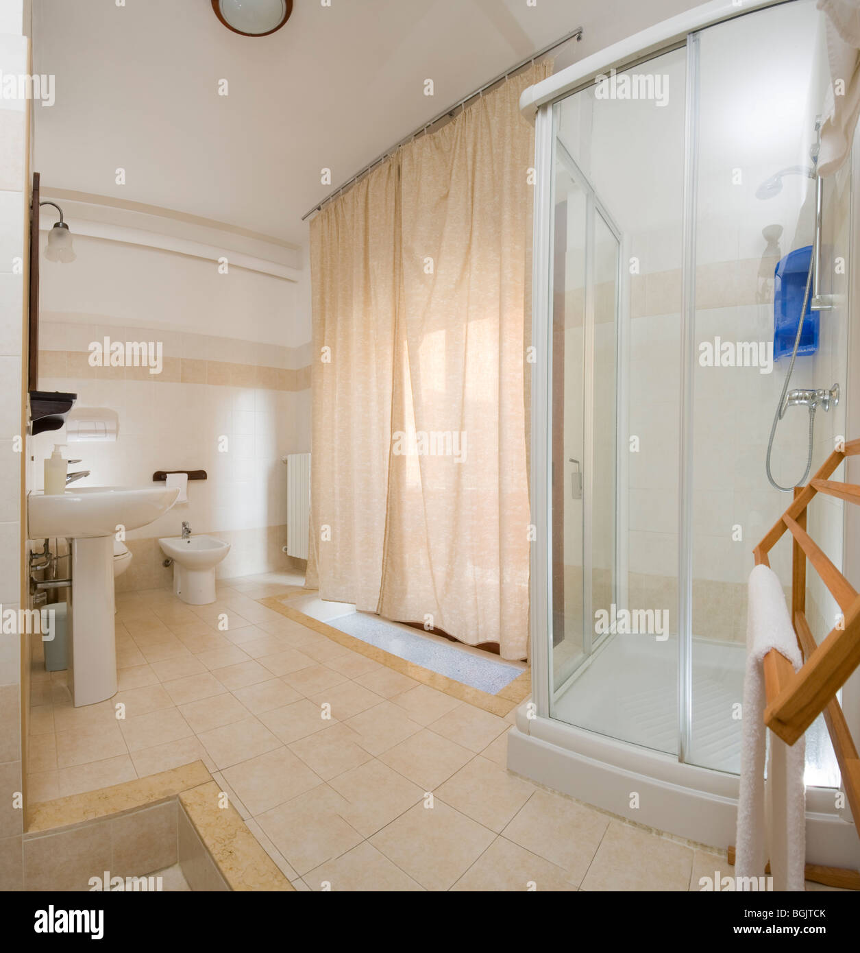 Batroom High Resolution Stock Photography and Images - Alamy