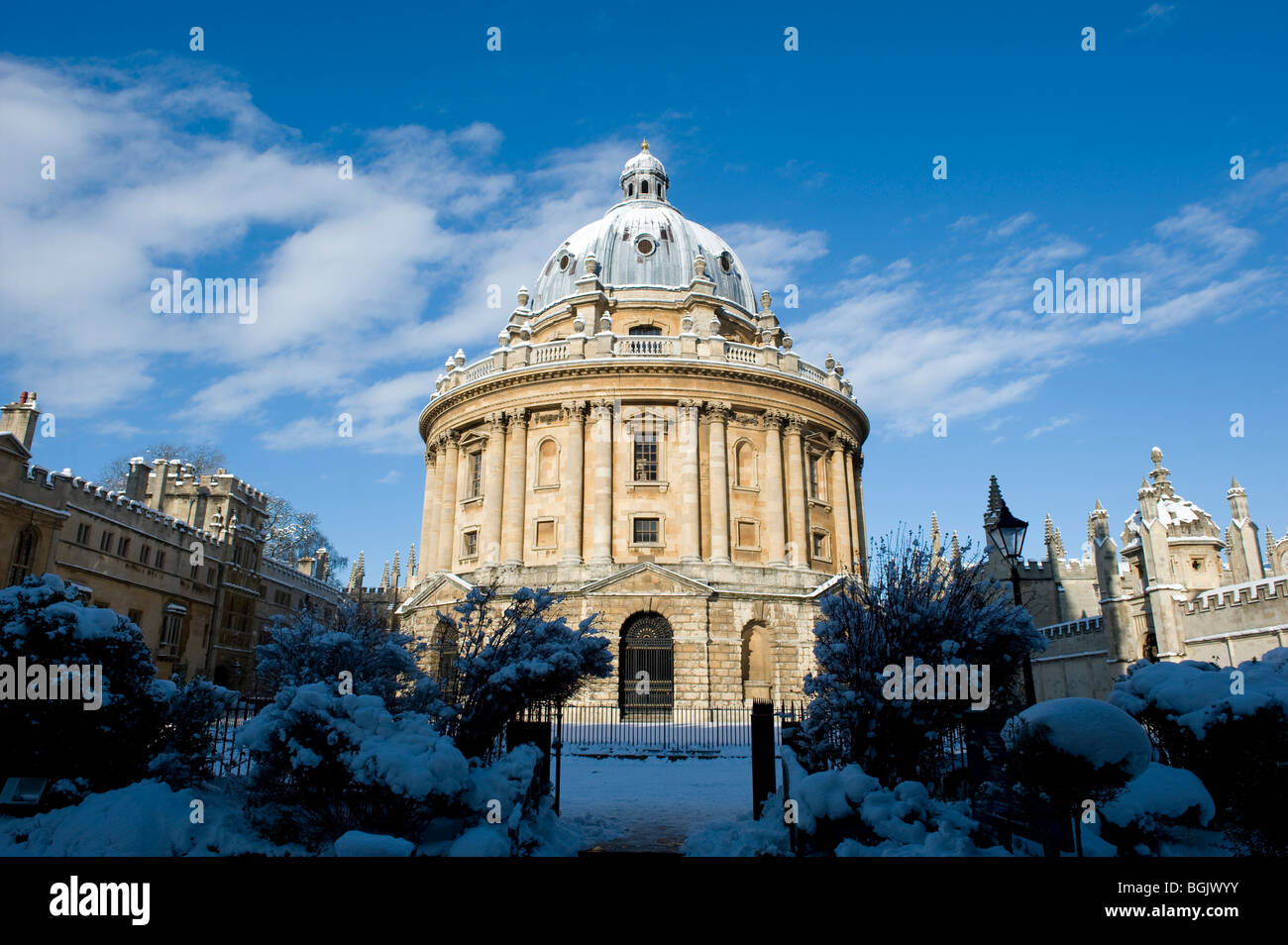 The Radcliffe Camera is part of Bodlean Library Oxford,and a reading ...