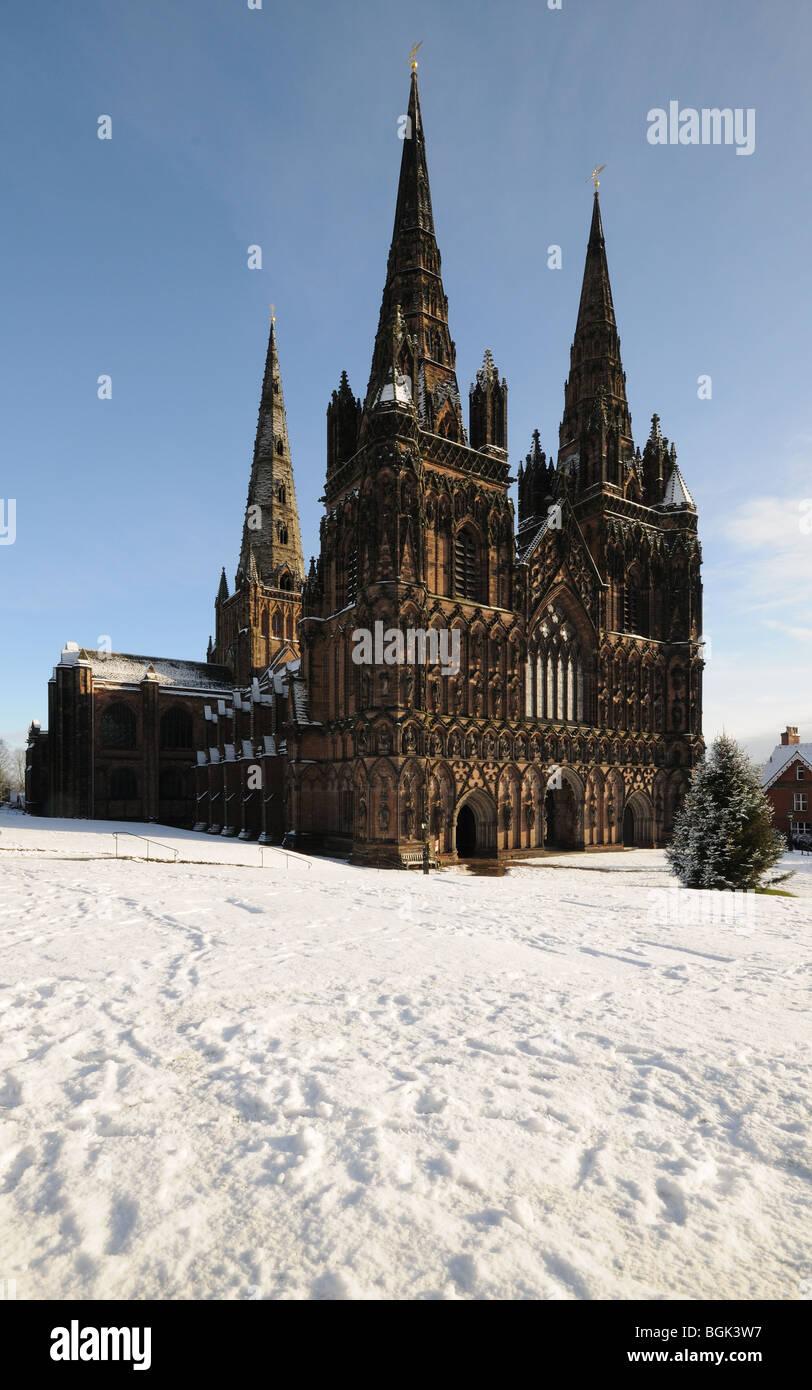 Lichfield Cathedral three spires west front and Christmas Tree ...