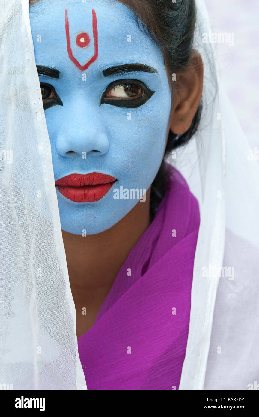 Traditional painted face hi-res stock photography and images - Alamy