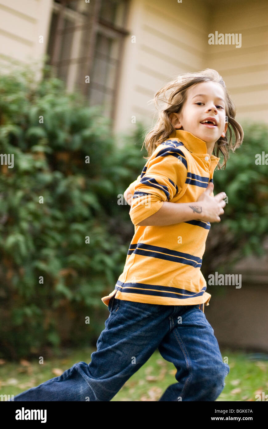 10 year old boy and running hi-res stock photography and images - Alamy