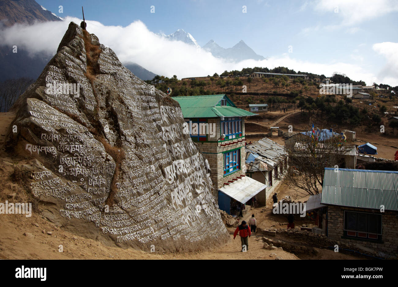 Namche bazaar village hi-res stock photography and images - Alamy