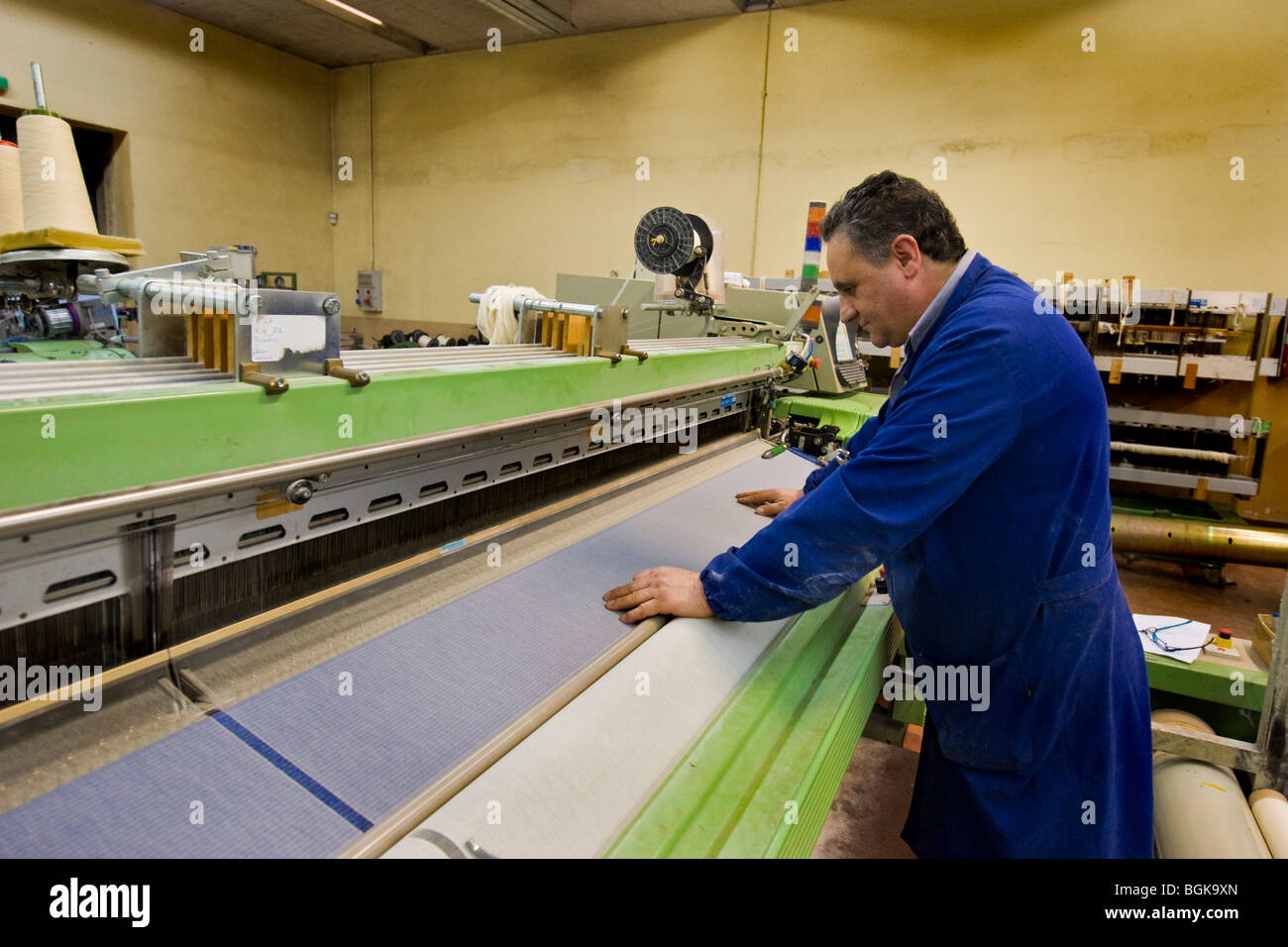 Textile factory italy hi-res stock photography and images - Alamy
