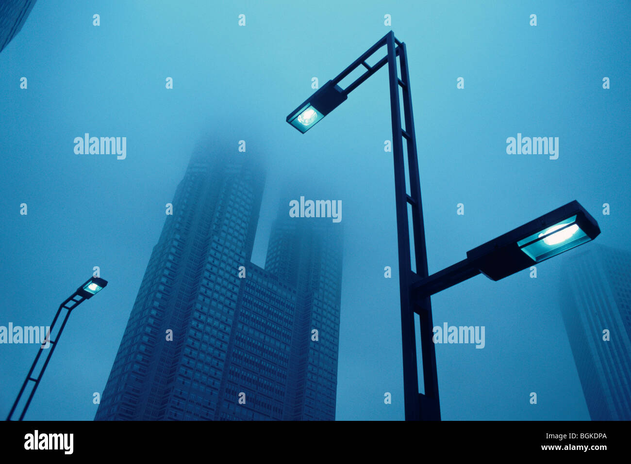 Tokyo Metropolitan Government Building and street lights. Shinjuku ...