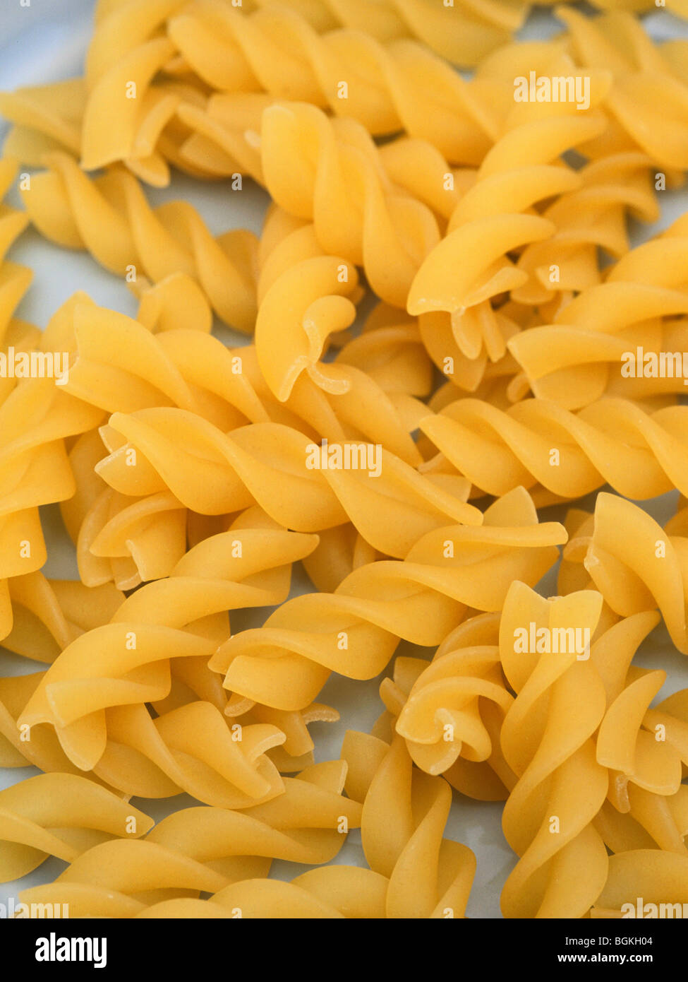 Pasta eliche full frame Stock Photo - Alamy