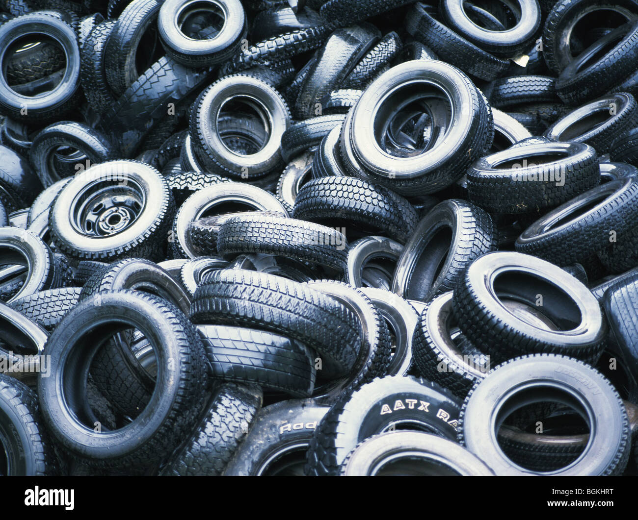 Stack of tyres Stock Photo - Alamy