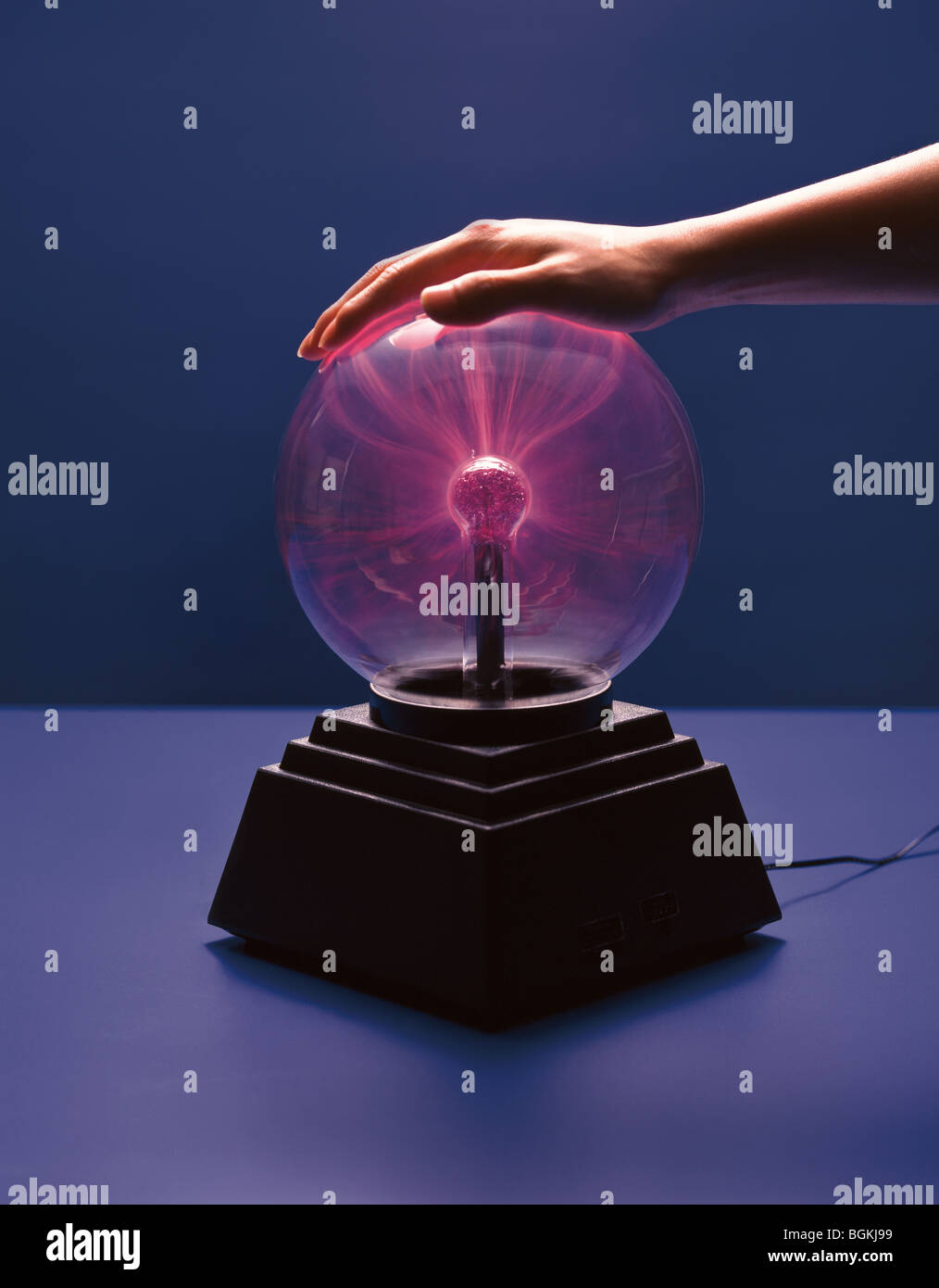 Plasma lamp hi-res stock photography and images - Alamy