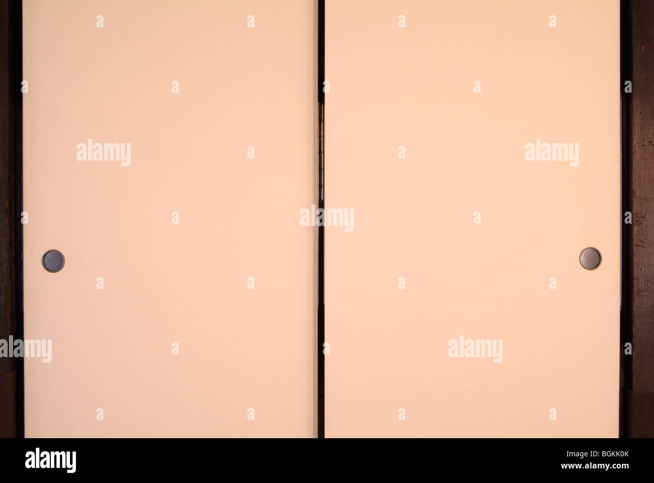 Fusuma doors hi-res stock photography and images - Alamy