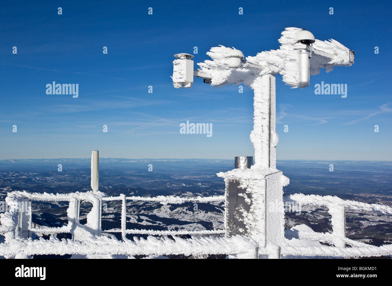 Highest antenna hi-res stock photography and images - Alamy