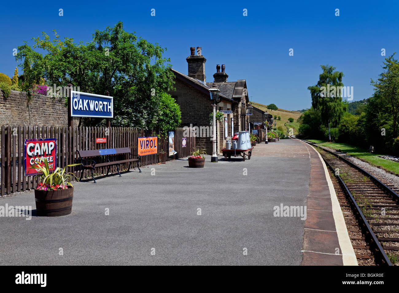 Oakworth Station on the Keighley & Worth Valley Preserved Steam Railway ...