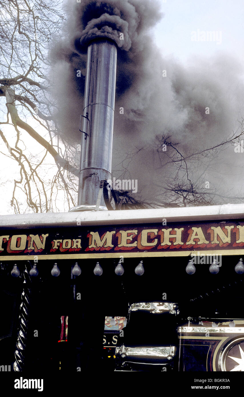 Black smoke billowing from the flue of a steam engine at an Oxford ...