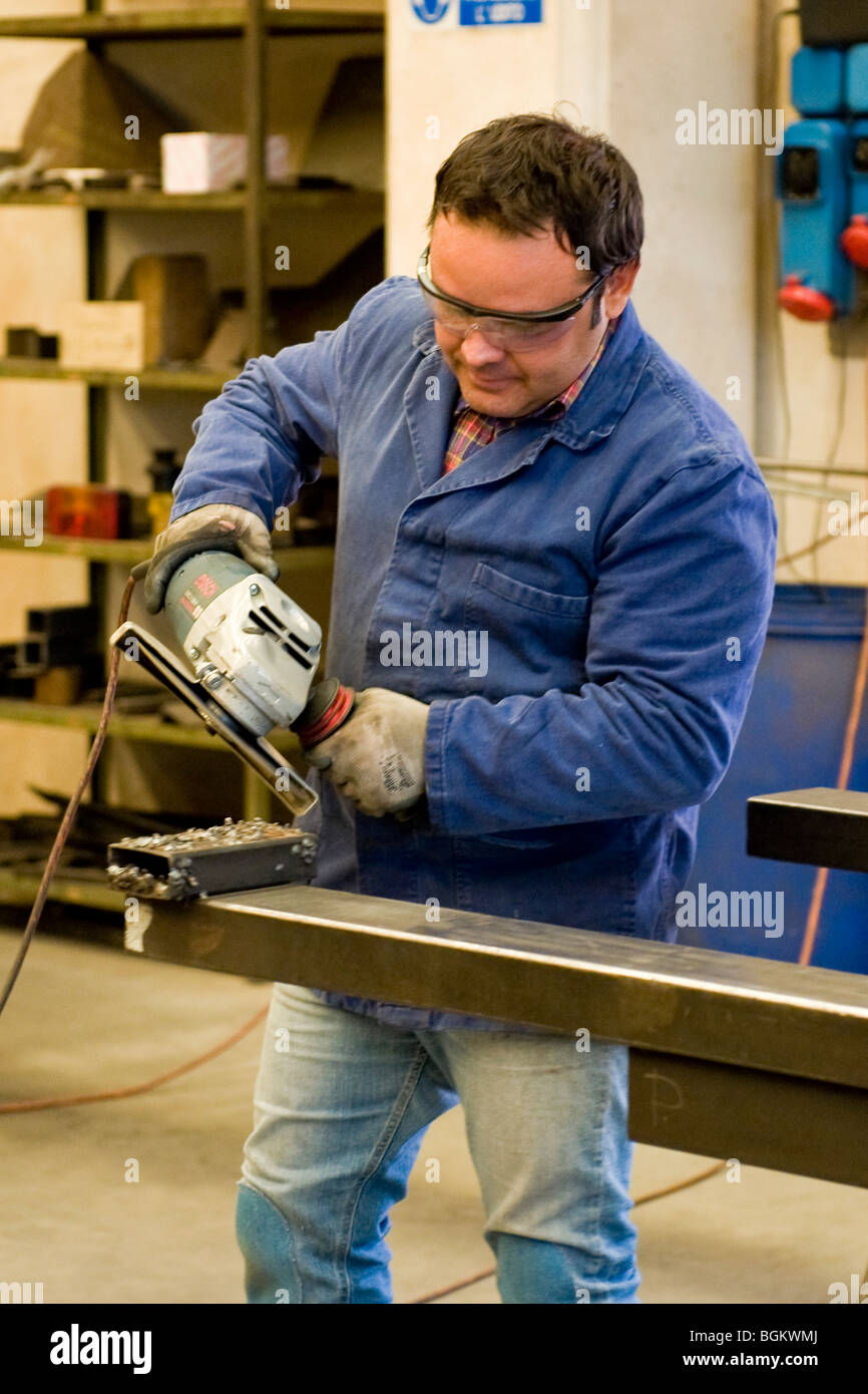 Blacksmith man hi-res stock photography and images - Alamy
