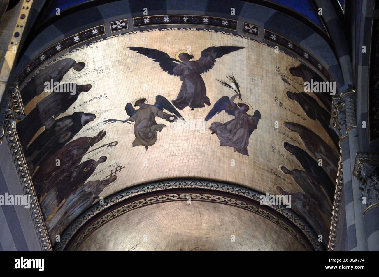Angels in the ceiling hi-res stock photography and images - Alamy