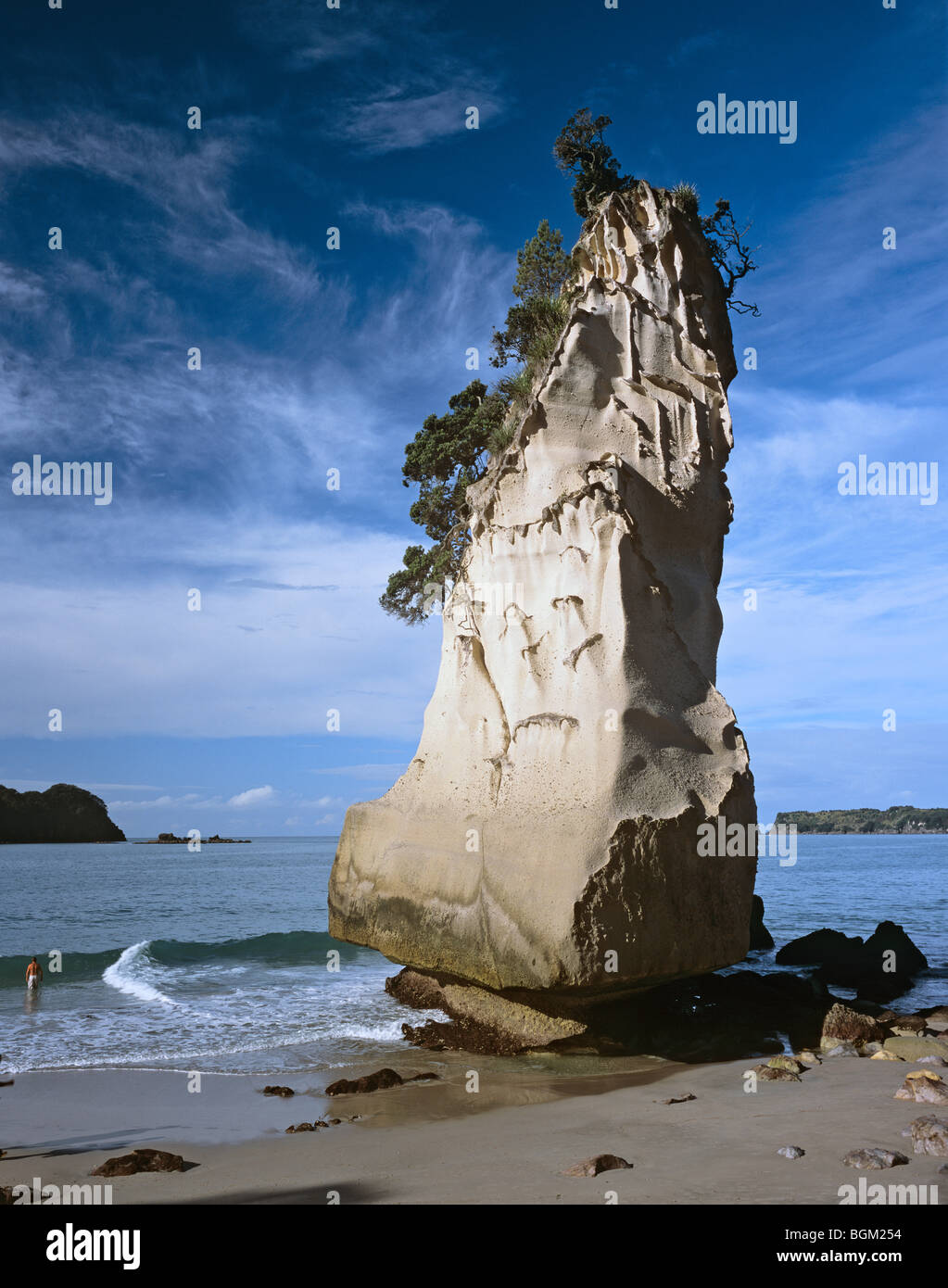 Rock formation at the Cathedral Cove, Coromandel Peninsula, South ...