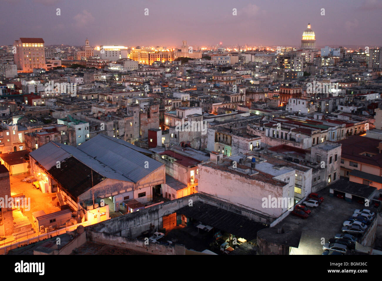 Havana nights hi-res stock photography and images - Alamy