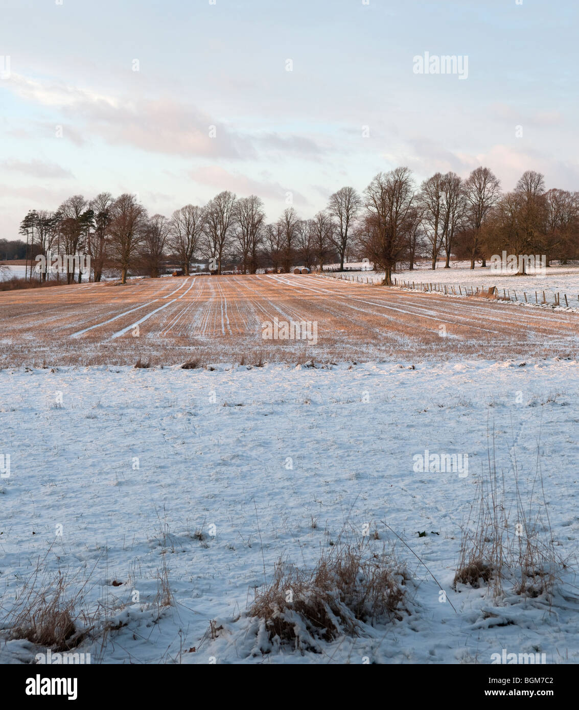 Cotswolds light uk english countryside rural hi-res stock photography ...