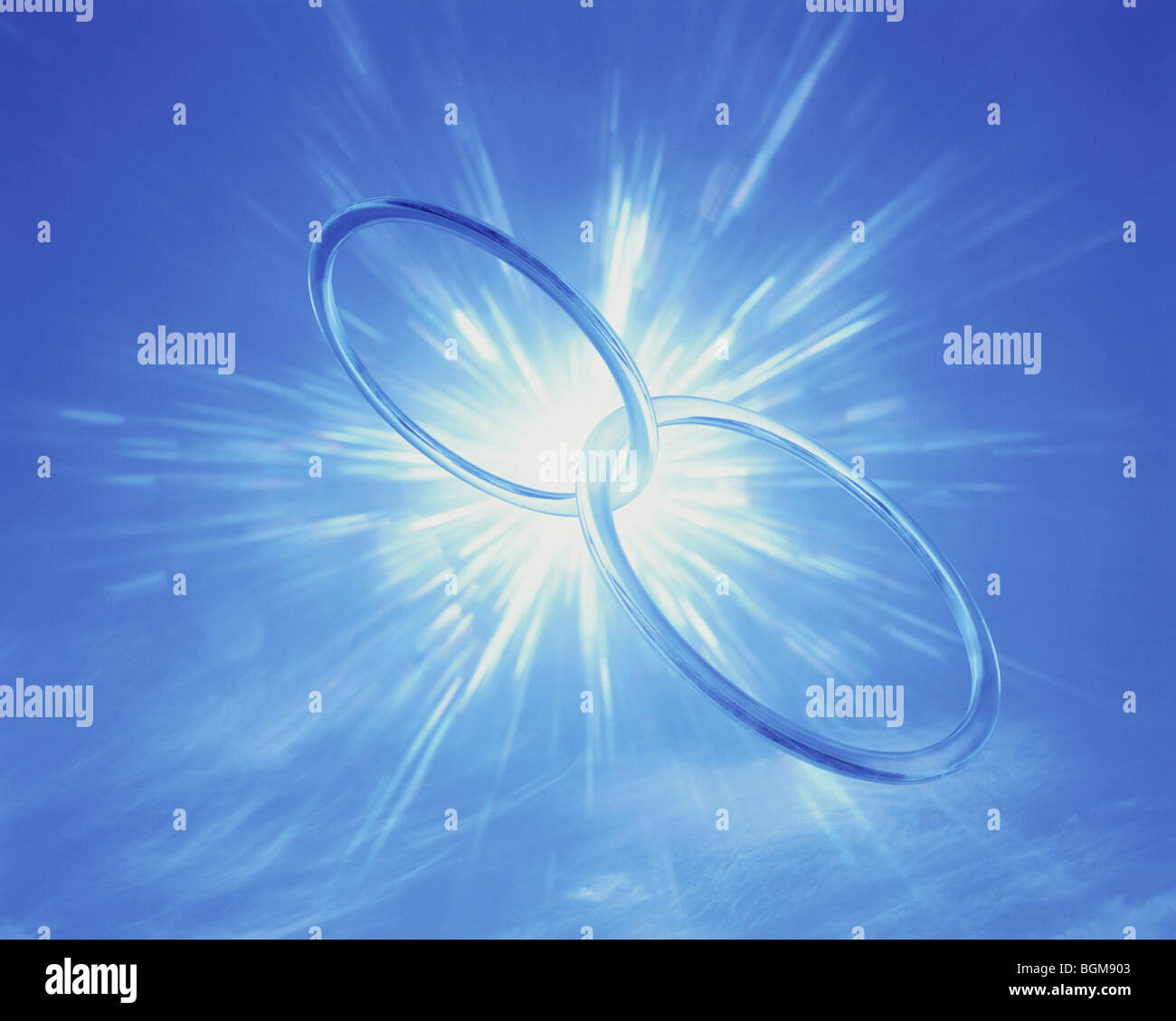 Ring interlocking hi-res stock photography and images - Alamy