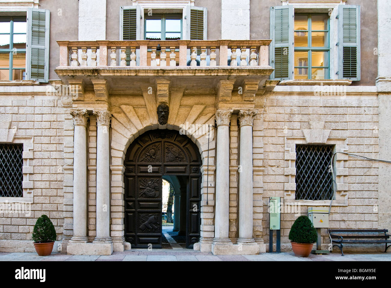 Fugger palace hi-res stock photography and images - Alamy