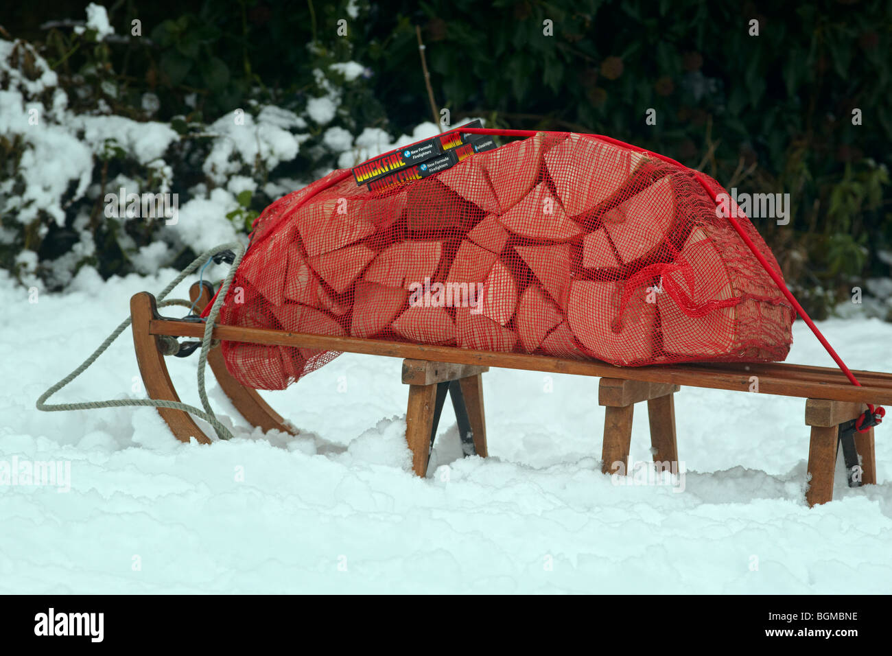 Sledge hi-res stock photography and images - Alamy