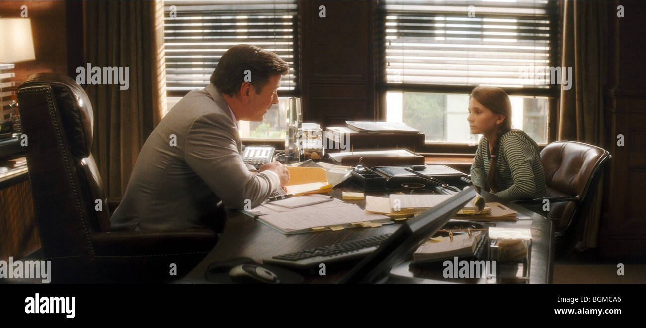 Alec baldwin abigail breslin sisters hi-res stock photography and ...