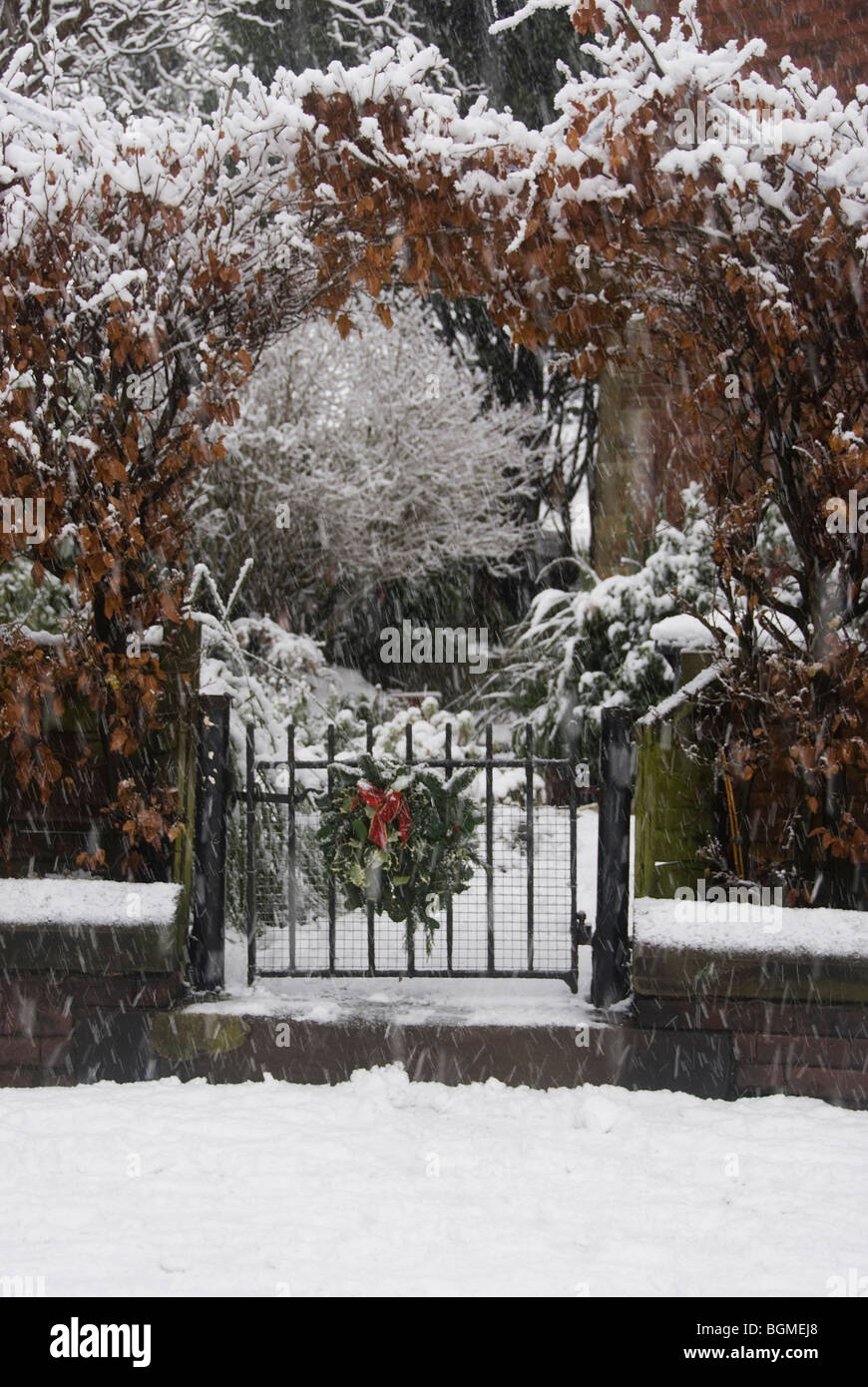 Wreath on front gate Stock Photo - Alamy