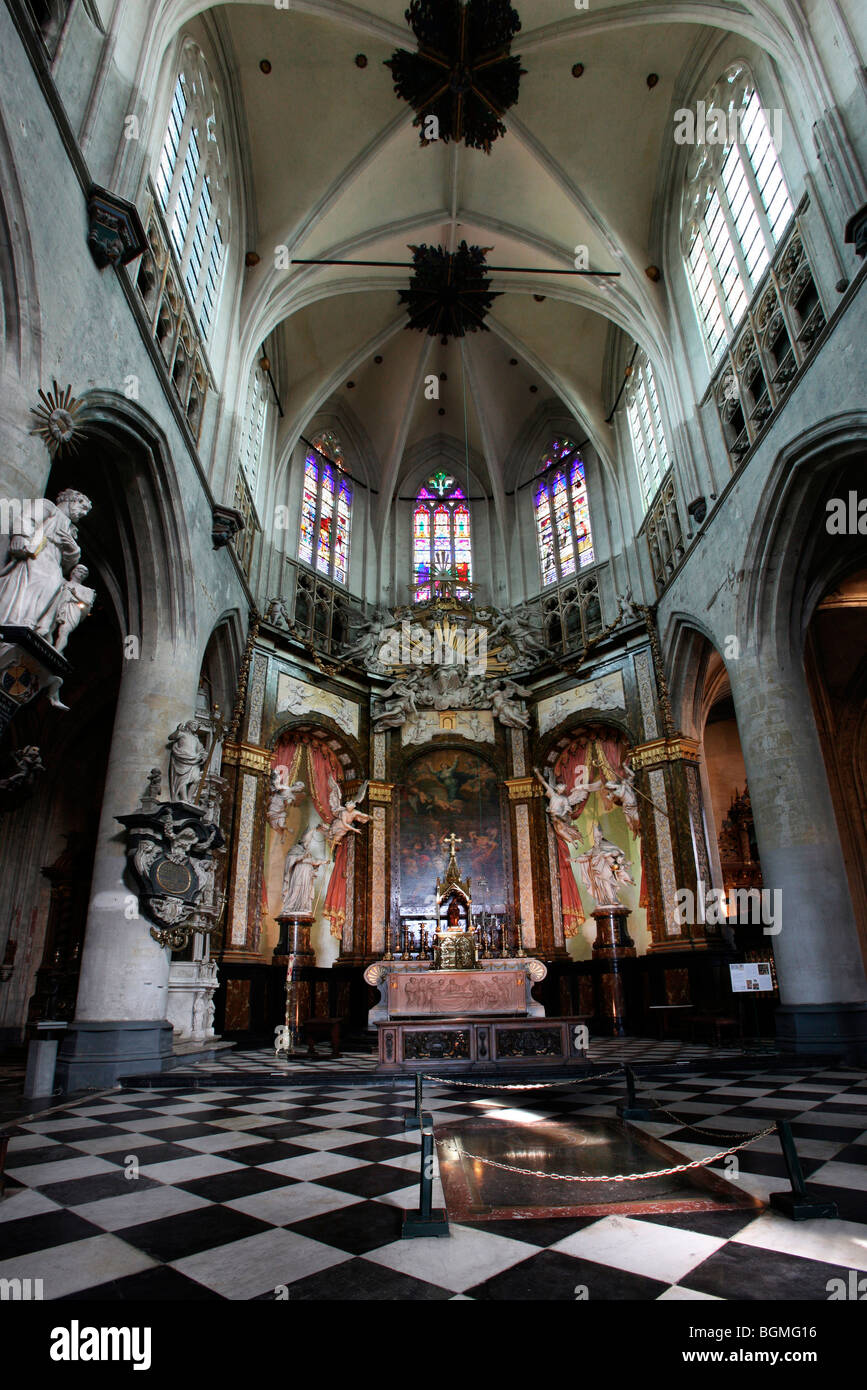 Interior of the Saint-Sulpitius church, Diest, Belgium Stock Photo - Alamy