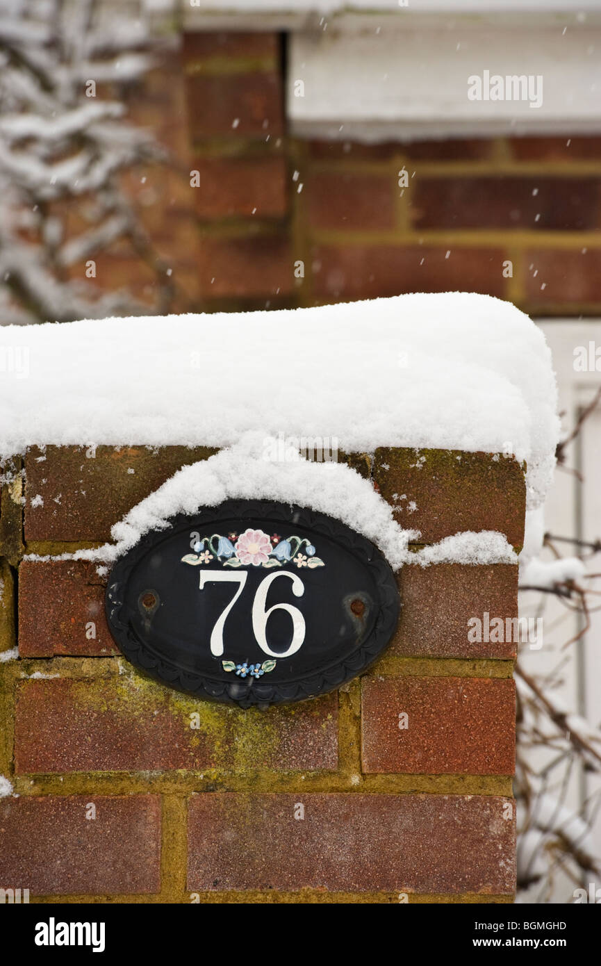 House Number 76 Sign High Resolution Stock Photography and Images - Alamy