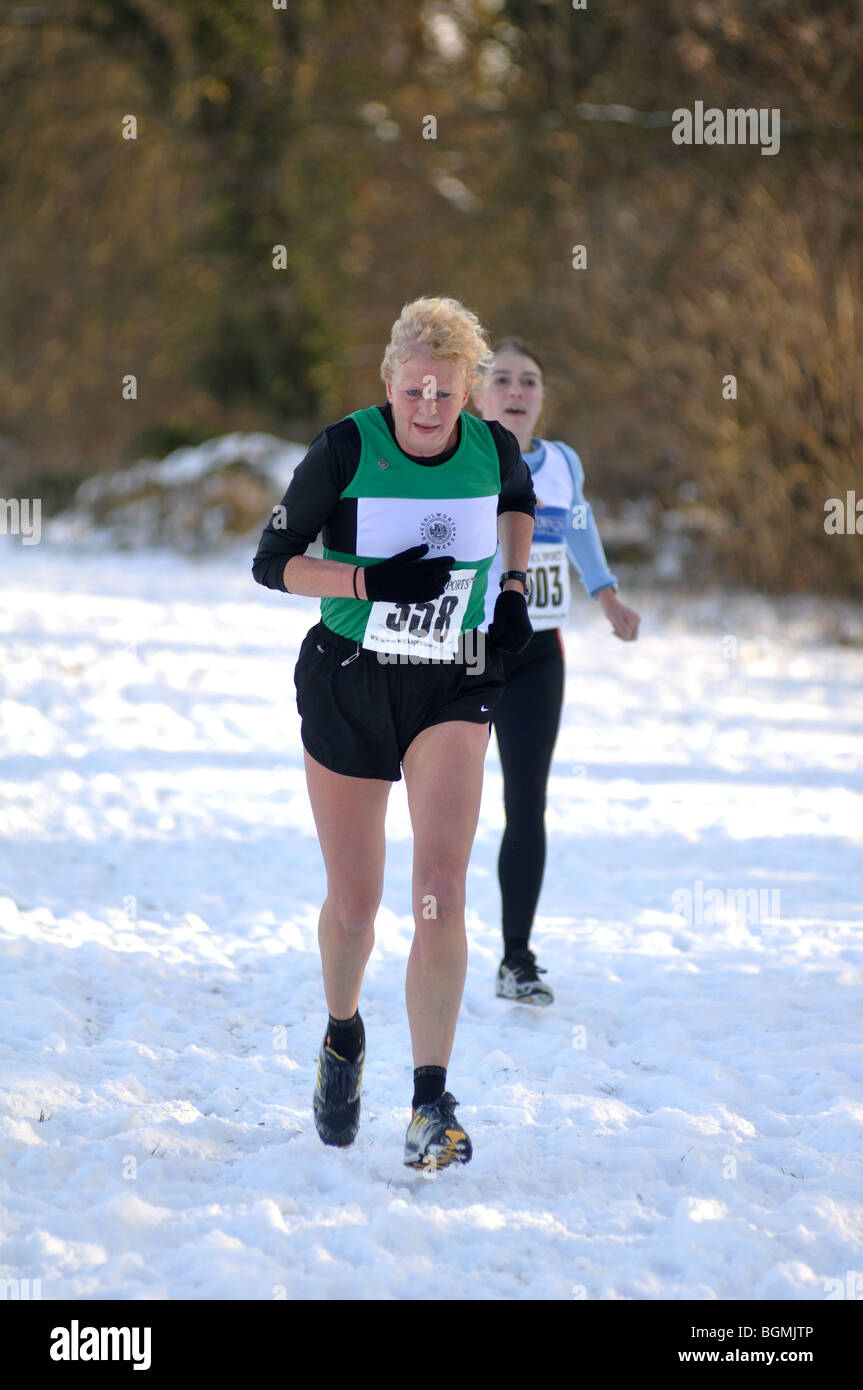 Cross county women hi-res stock photography and images - Alamy