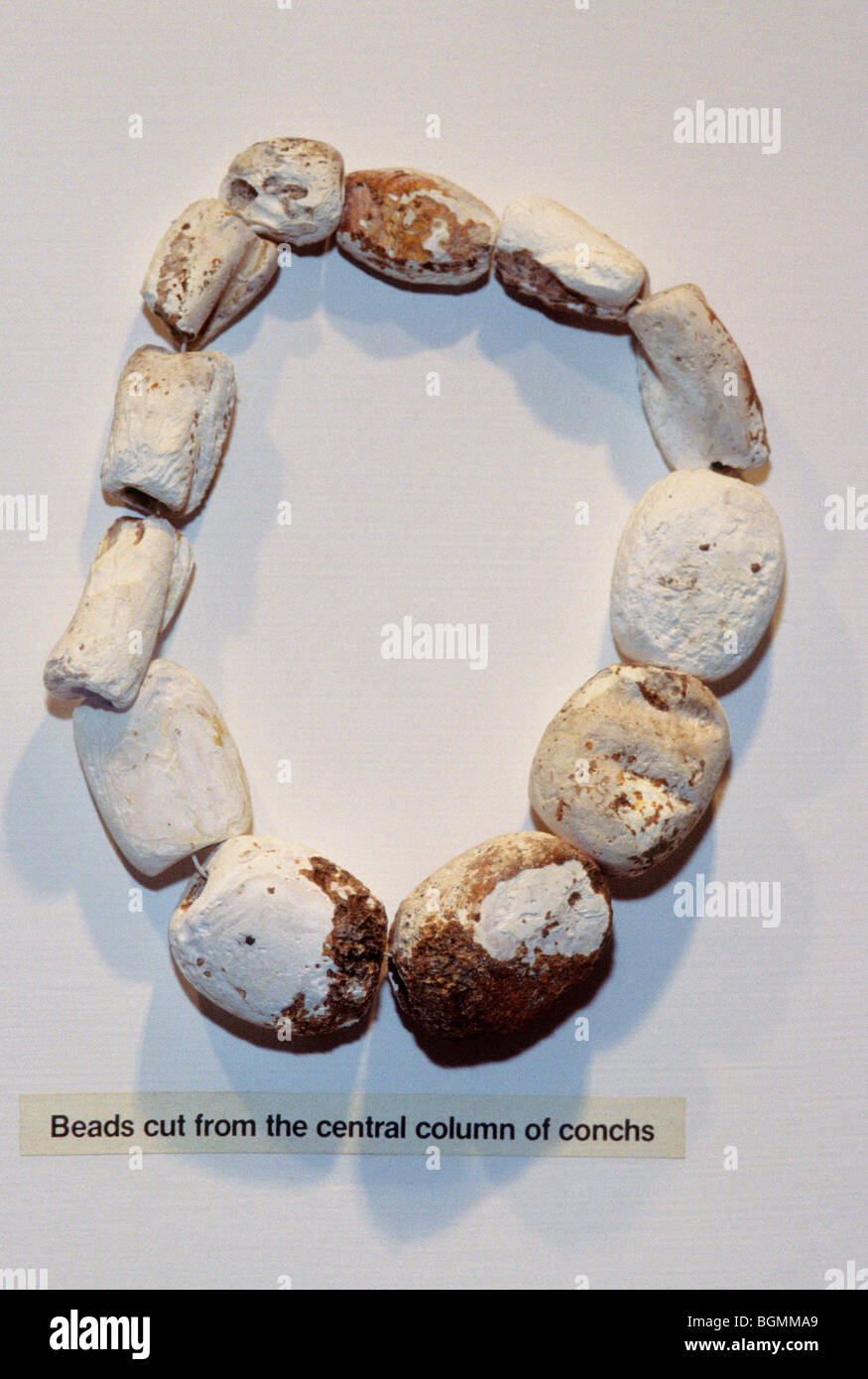 Indian shell beads hi-res stock photography and images - Alamy