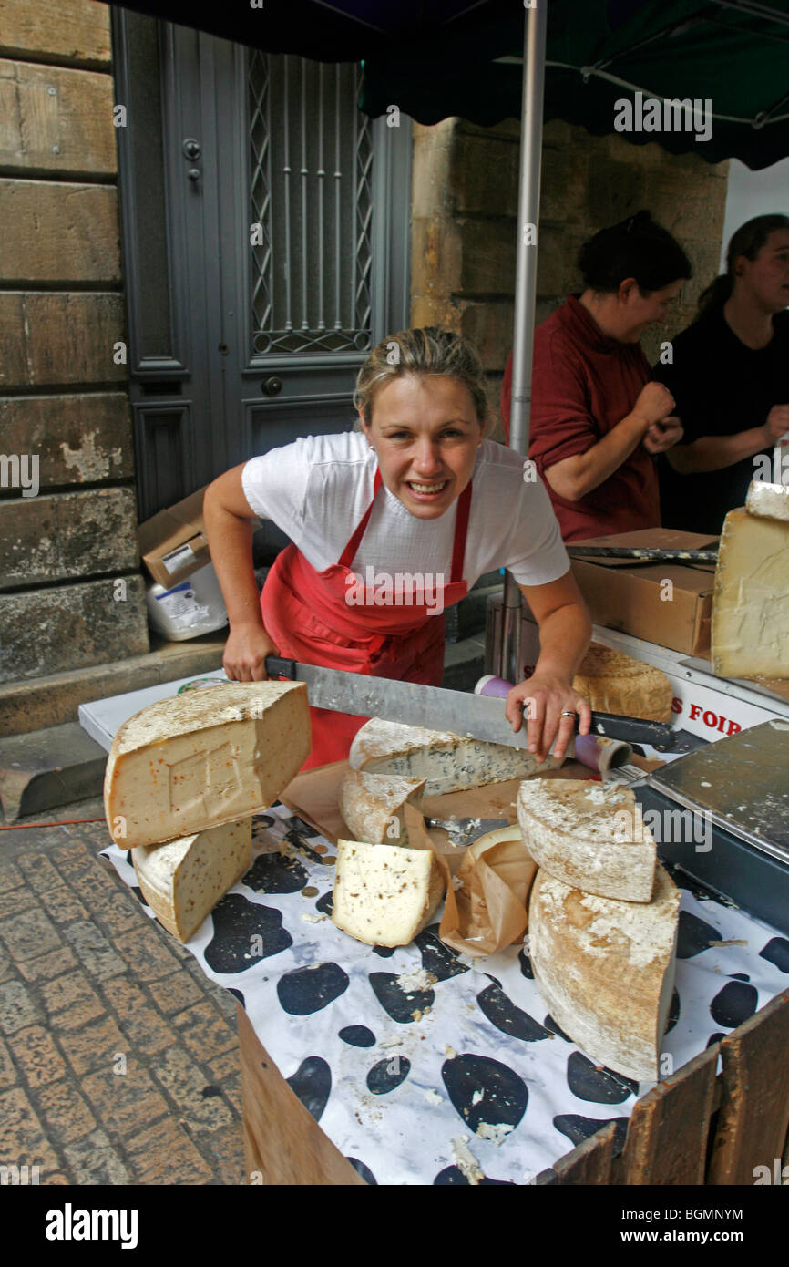 France market cheese tourists hi-res stock photography and images - Alamy
