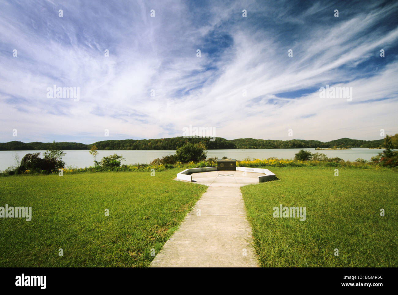 Cherokee memorial at Tanasi, capital of the Cherokee Nation 1721-1730 ...