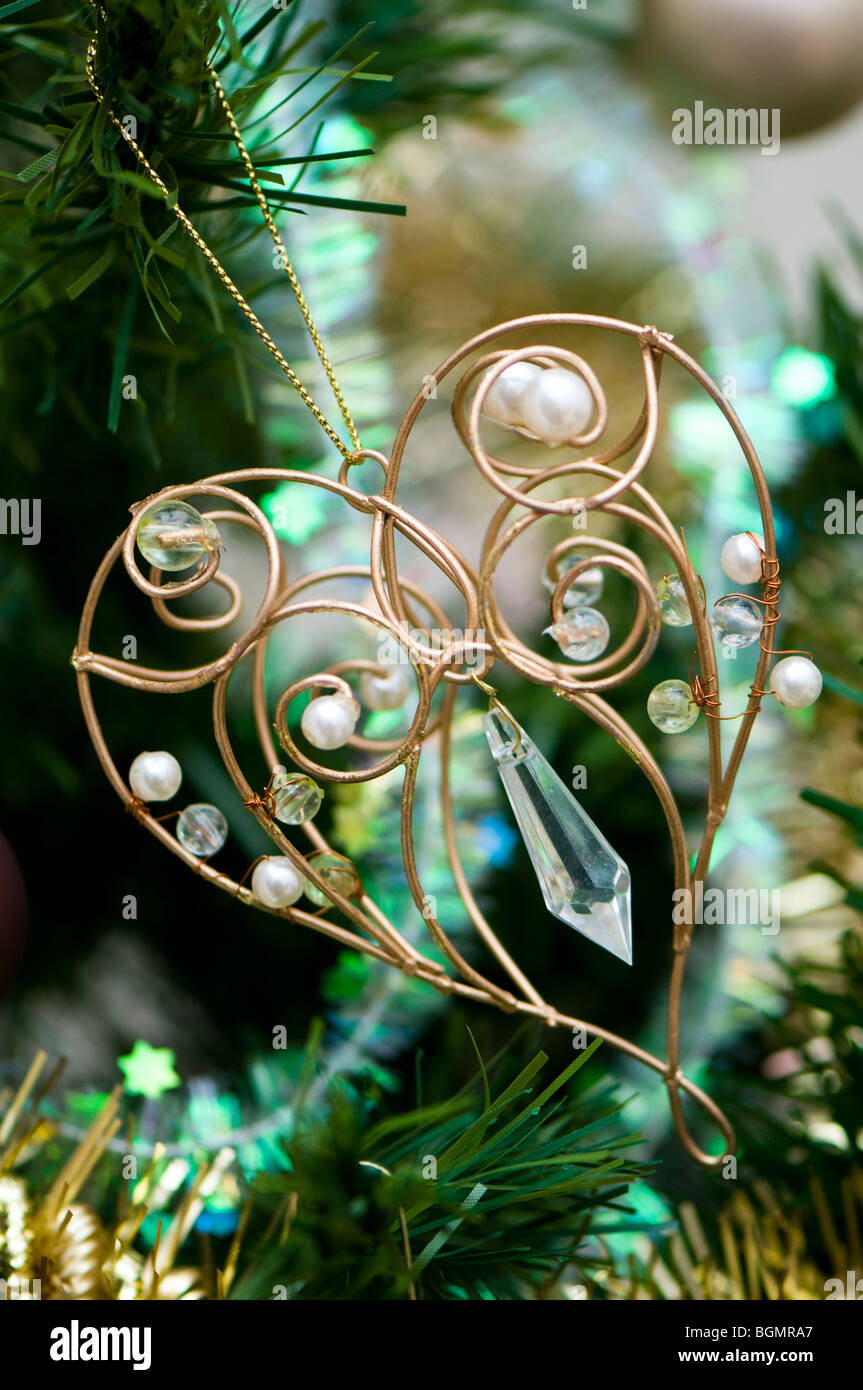 Crystal wire tree hi-res stock photography and images - Alamy