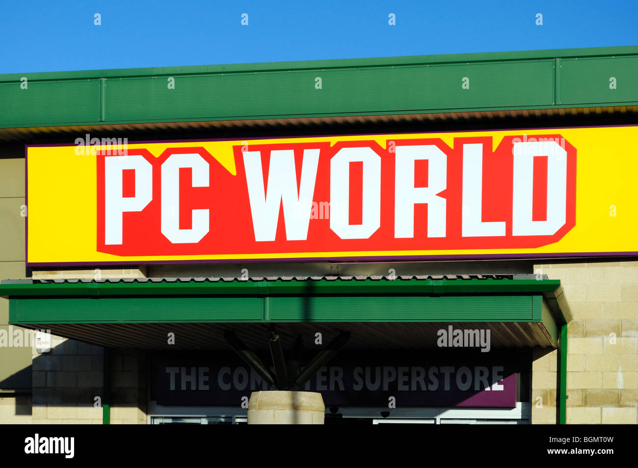 pc world store sign, uk Stock Photo - Alamy