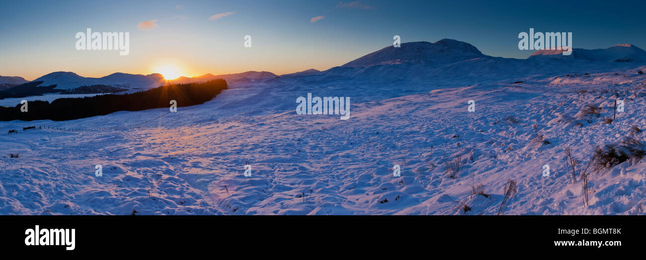 Panorama of a sunset over the Scottish Munro Achallader An Torr in the ...