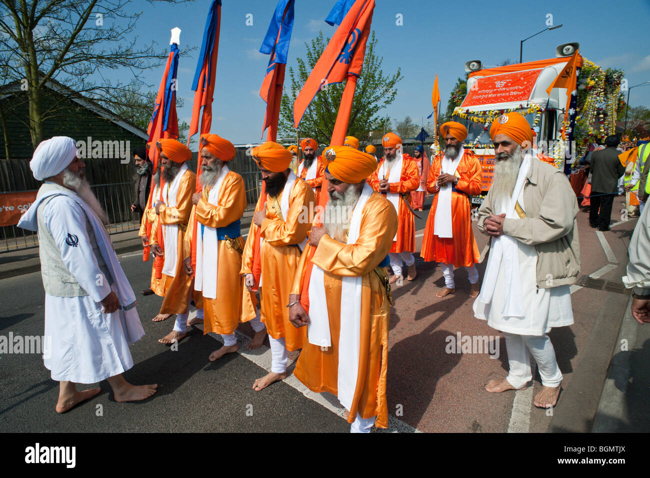 Khalsa With Flags Stock Photos & Khalsa With Flags Stock Images - Alamy