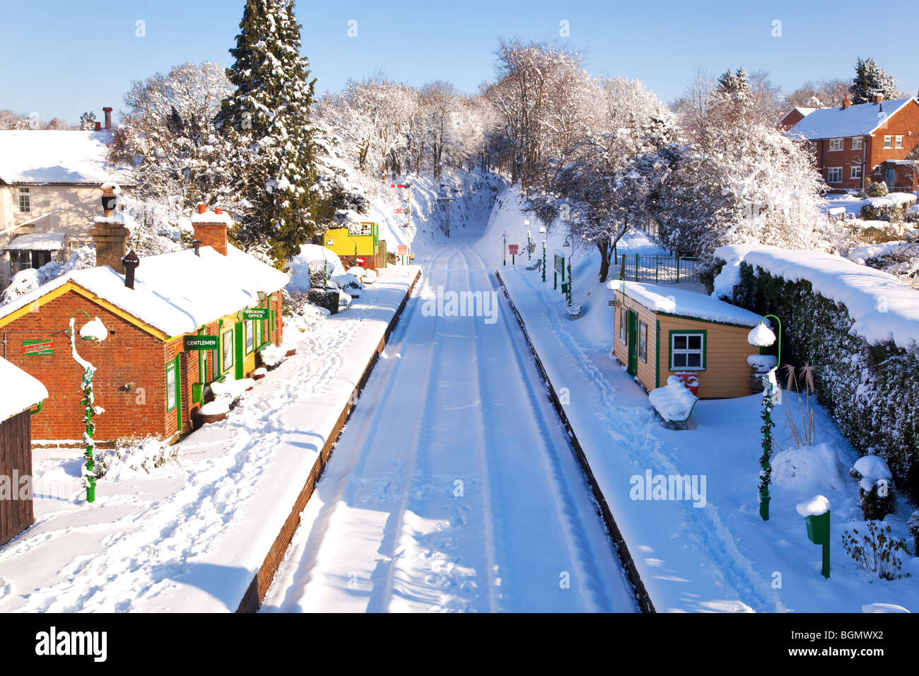 Four Marks and Medstead railway station after a heavy snow fall Stock ...