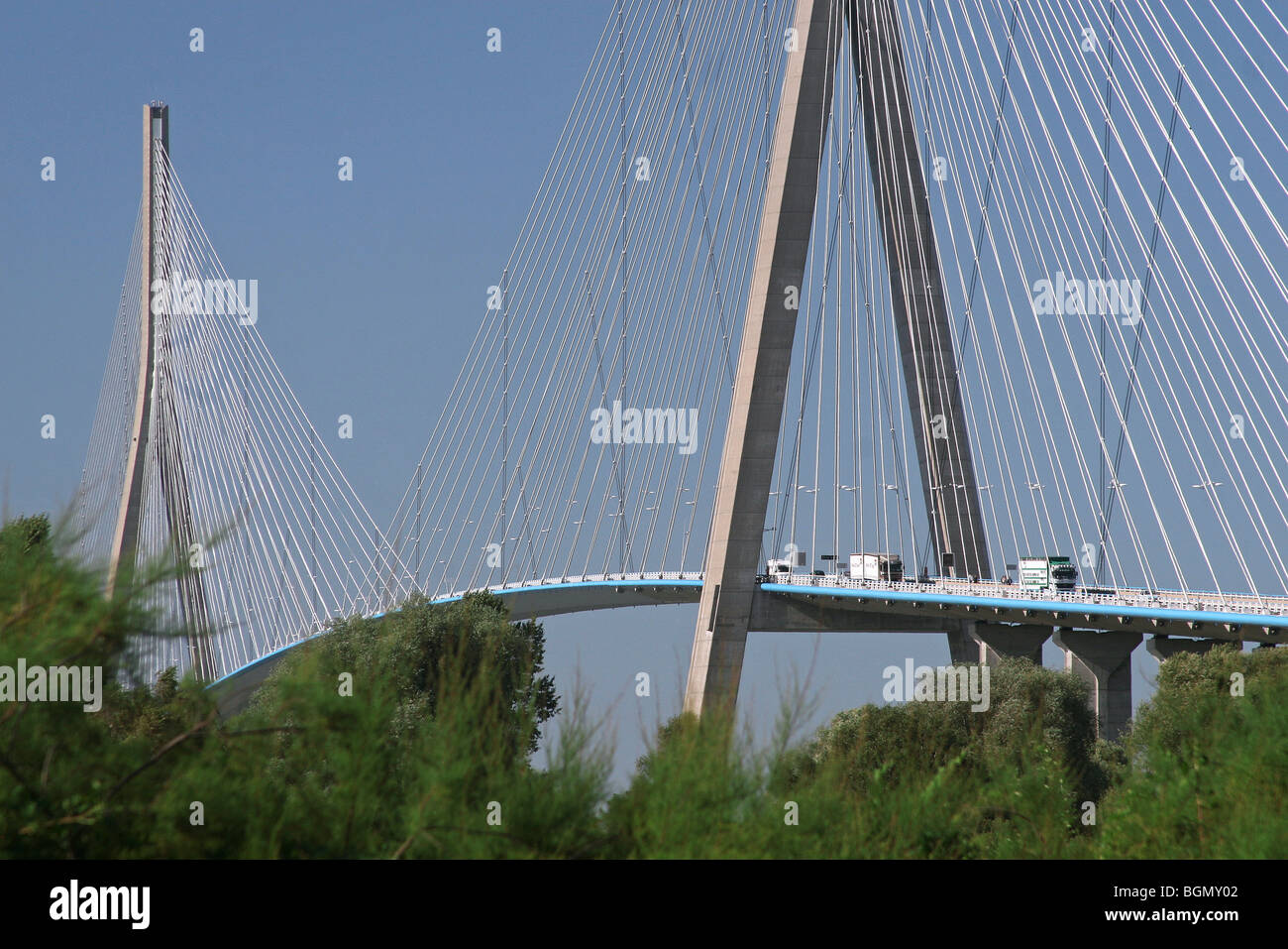 Pont de Normandie / Bridge of Normandy, a cable-stayed road bridge over ...