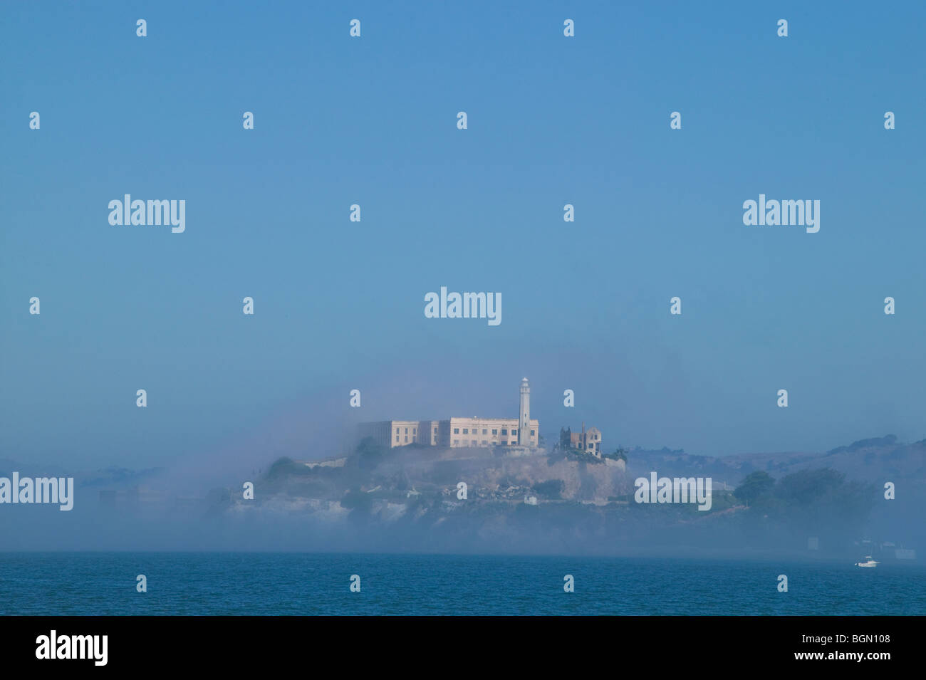 Mist san francisco hi-res stock photography and images - Alamy