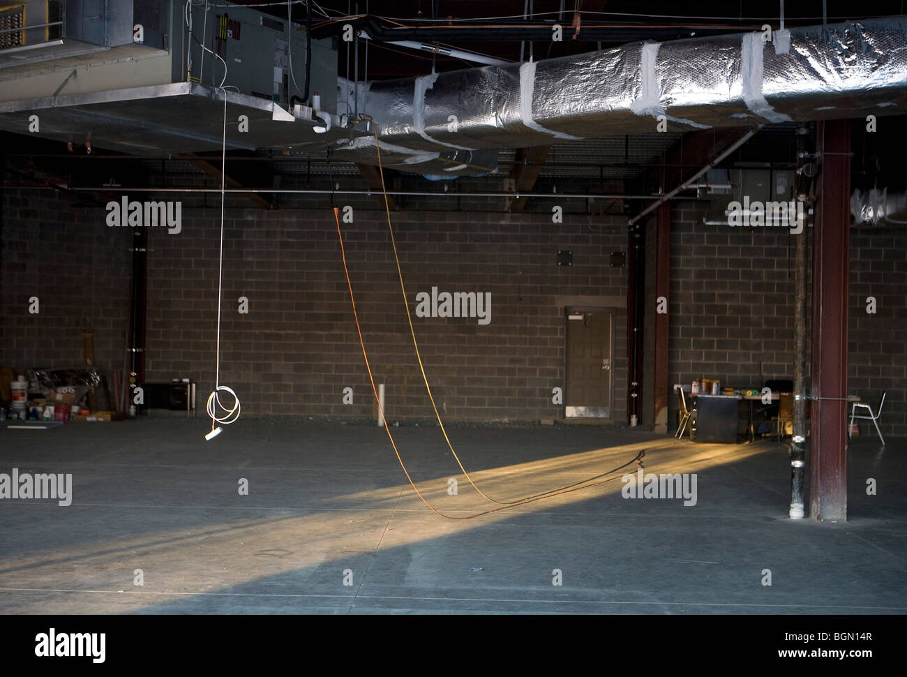 A vacant retail location Stock Photo - Alamy