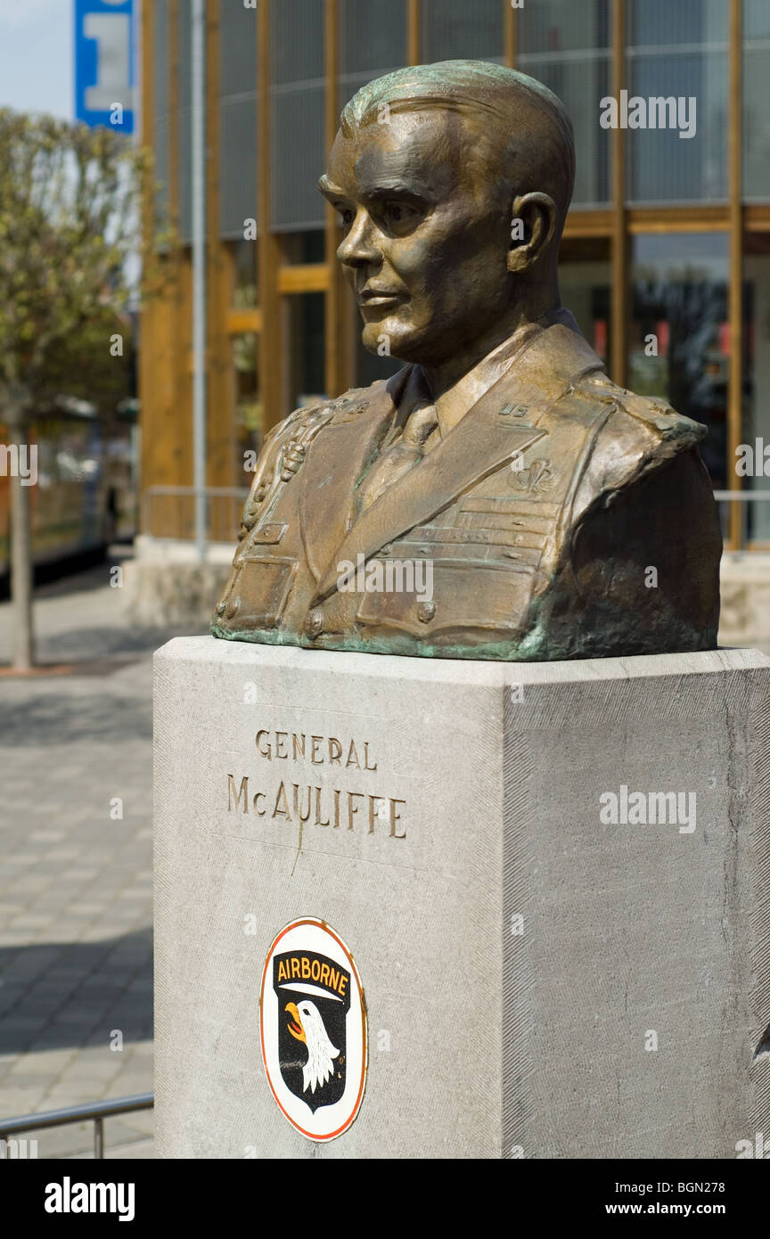 Bust of Second World War Two General McAuliffe at the Place Géneral Mac ...