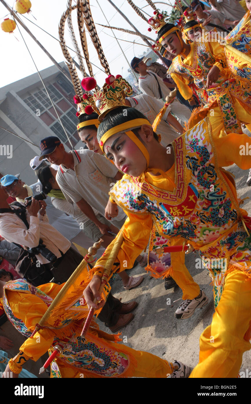 traditional taiwanese festival dance Stock Photo - Alamy
