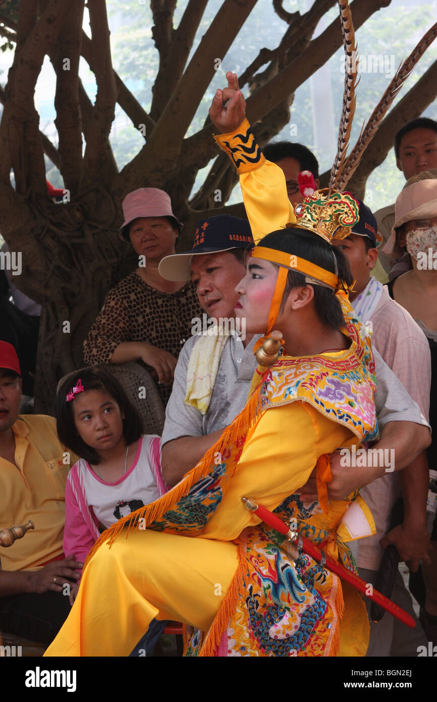 traditional taiwanese festival dance Stock Photo - Alamy