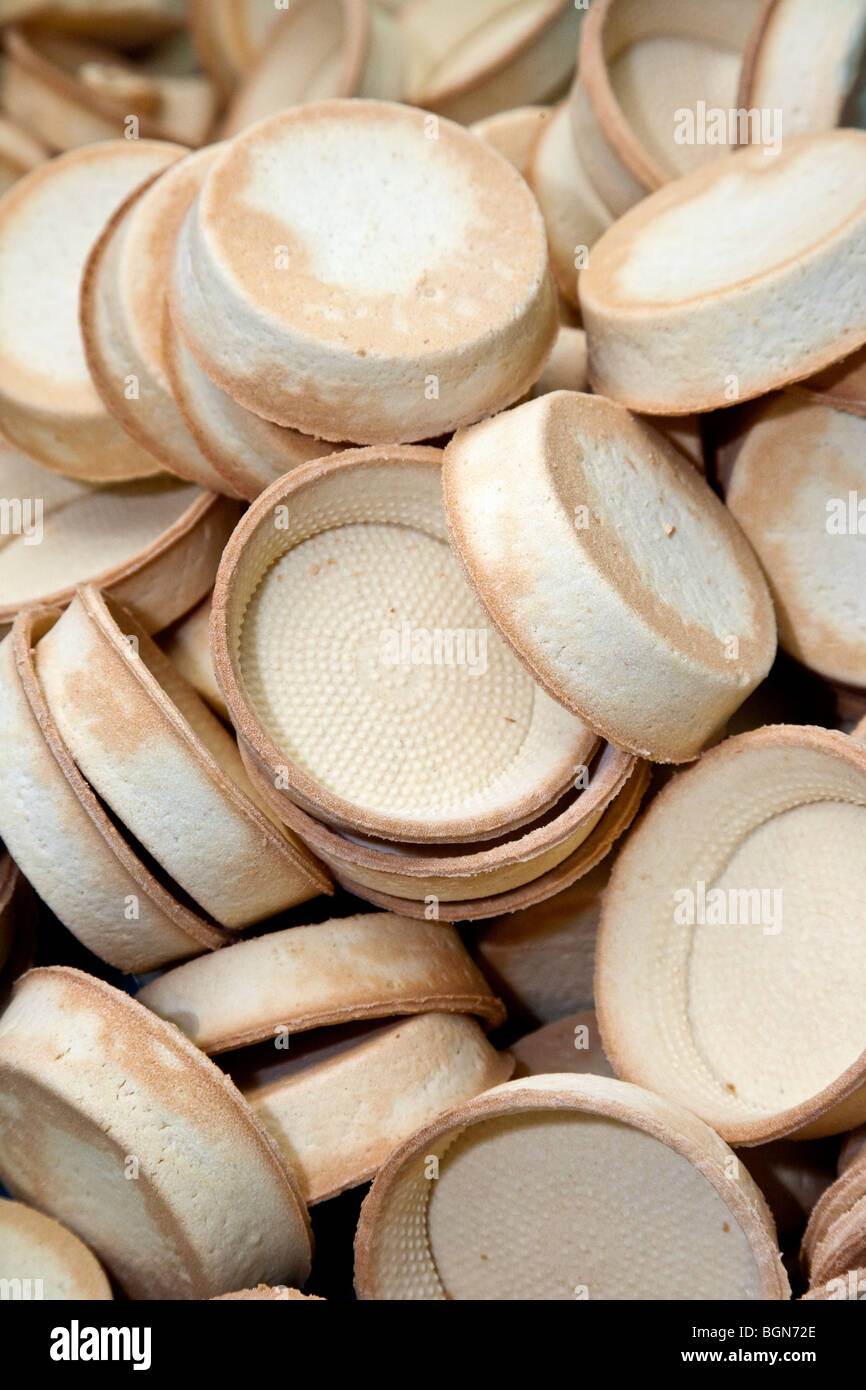 Blind factory hi-res stock photography and images - Alamy